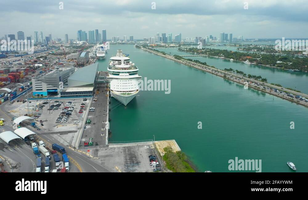 Mariner of the seas cruise Stock Videos & Footage - HD and 4K Video ...