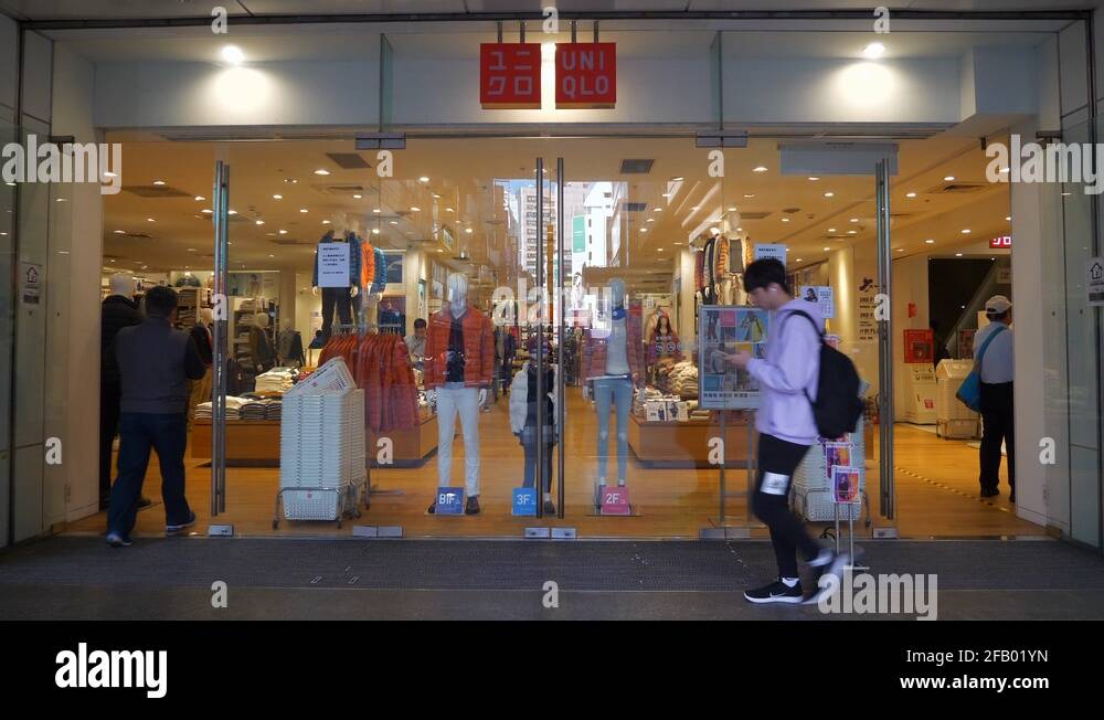 taipei city famous store front entrance panorama 4k taiwan Stock Video ...
