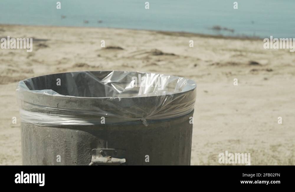 4K Water Pollution at Lake 2 Stock Video Footage - Alamy