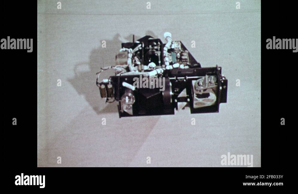 Rotating prism Stock Videos & Footage - HD and 4K Video Clips - Alamy