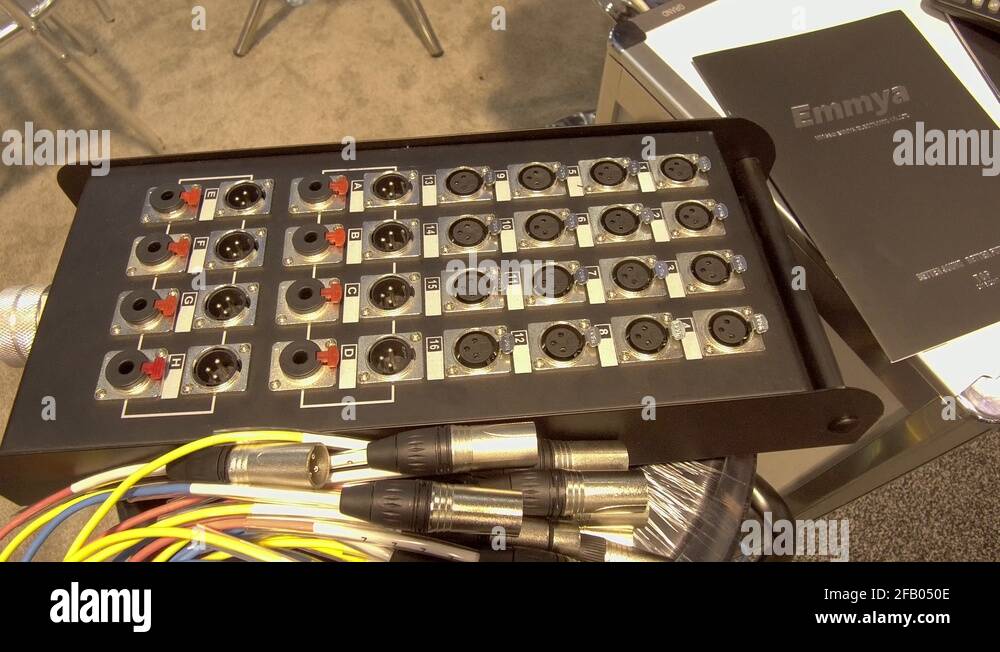 Cable snake Stock Videos & Footage - HD and 4K Video Clips - Alamy