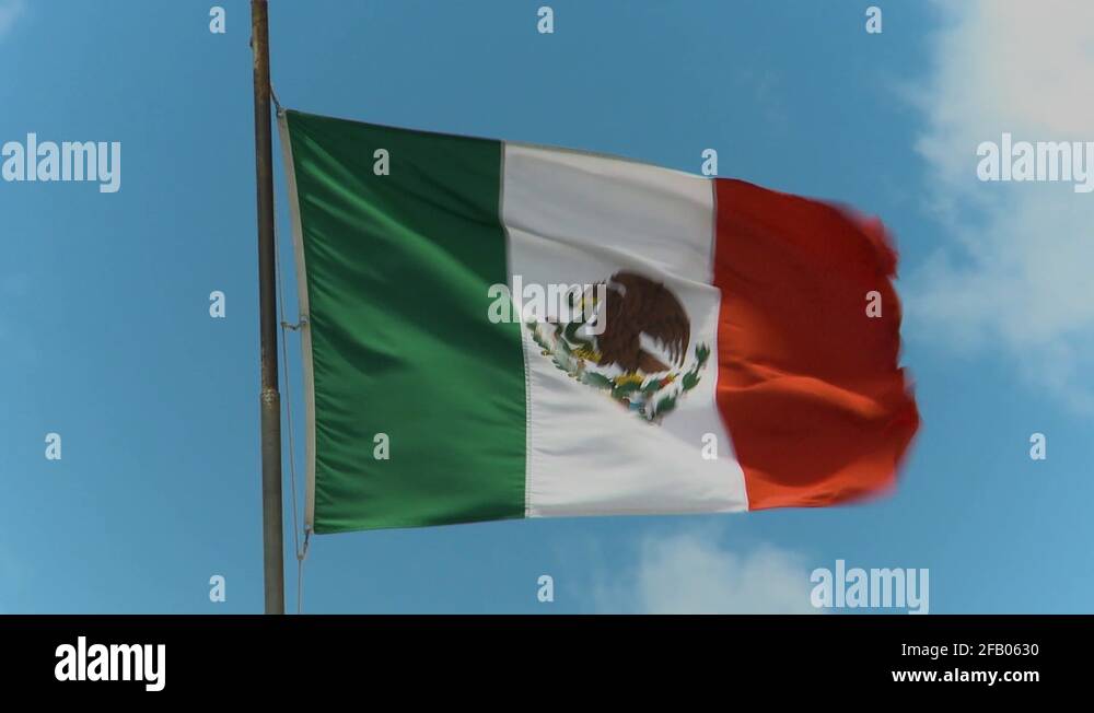 Mexican flag waving Stock Videos & Footage - HD and 4K Video Clips - Alamy