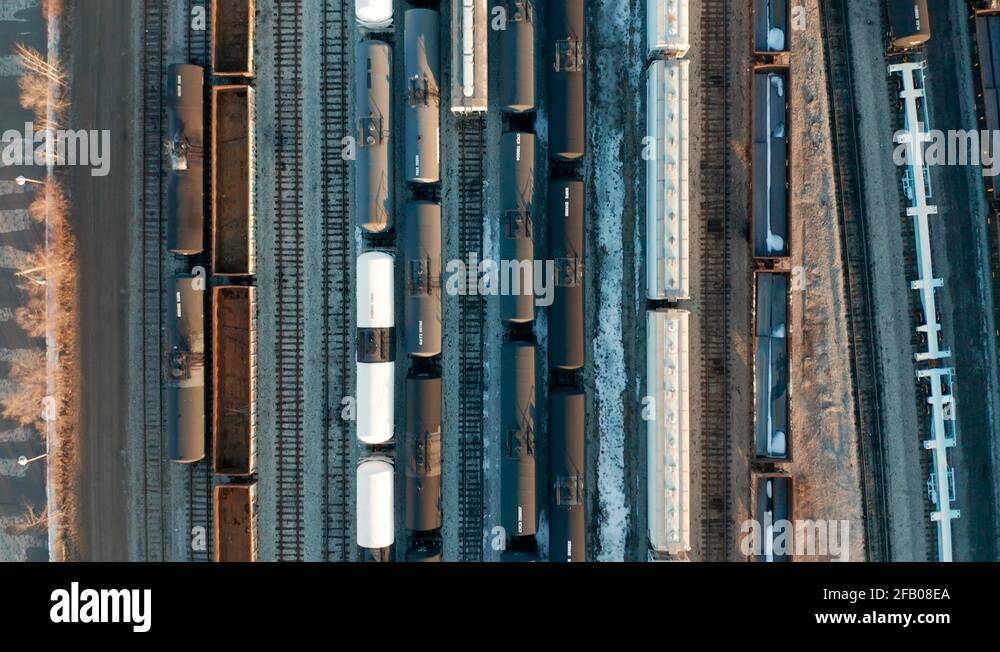 Full trains Stock Videos & Footage - HD and 4K Video Clips - Alamy
