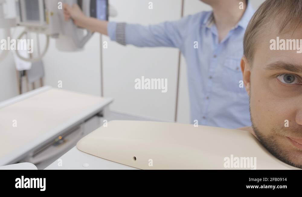 Röntgen x ray Stock Videos & Footage - HD and 4K Video Clips - Alamy