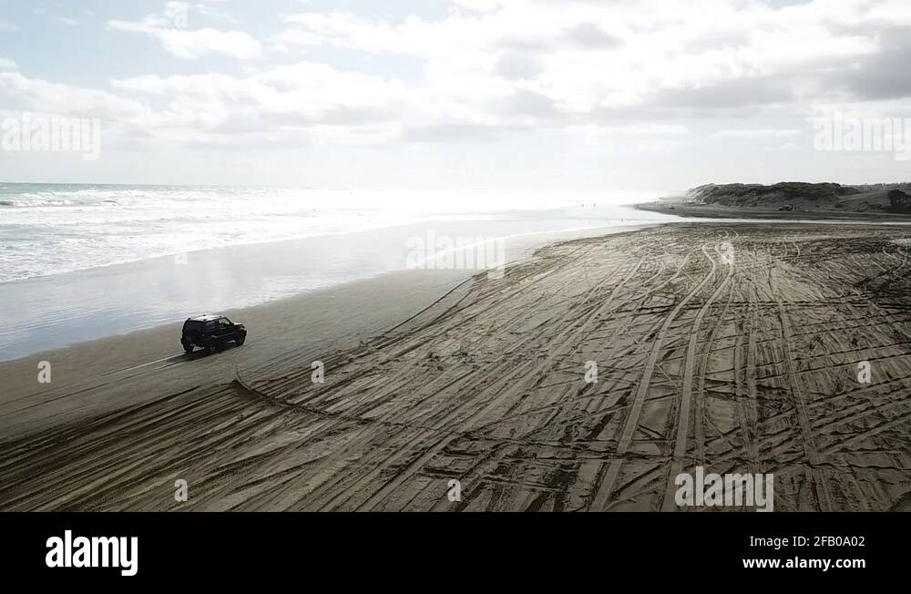 4wd beach track Stock Videos & Footage - HD and 4K Video Clips - Alamy