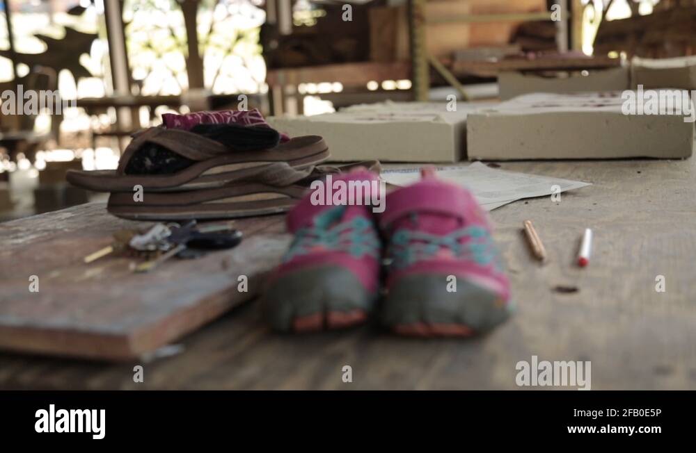 Messy floor Stock Videos & Footage - HD and 4K Video Clips - Alamy