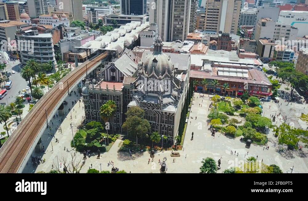 Fernando botero square Stock Videos & Footage - HD and 4K Video Clips ...
