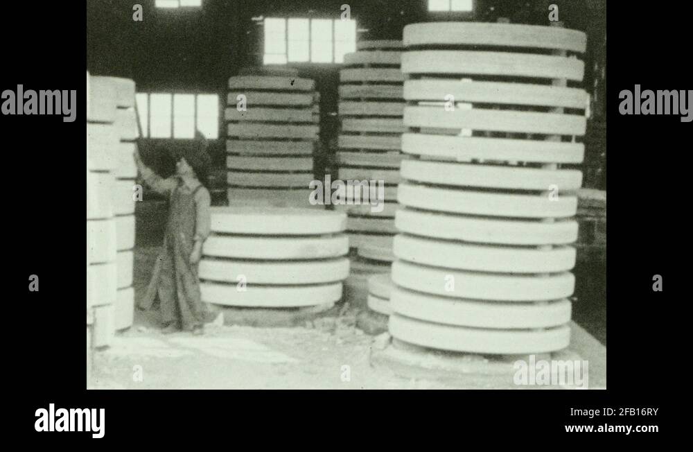 Warehouse word Stock Videos & Footage - HD and 4K Video Clips - Alamy