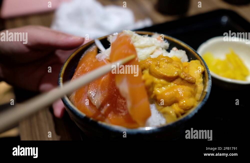 Sashimi don Stock Videos & Footage - HD and 4K Video Clips - Alamy