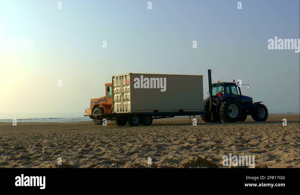 Beach machines Stock Videos & Footage - HD and 4K Video Clips - Alamy