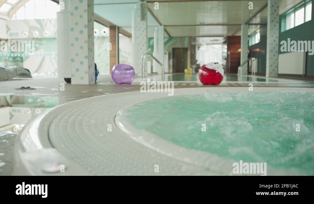 Spa wellness pool Stock Videos & Footage - HD and 4K Video Clips - Alamy