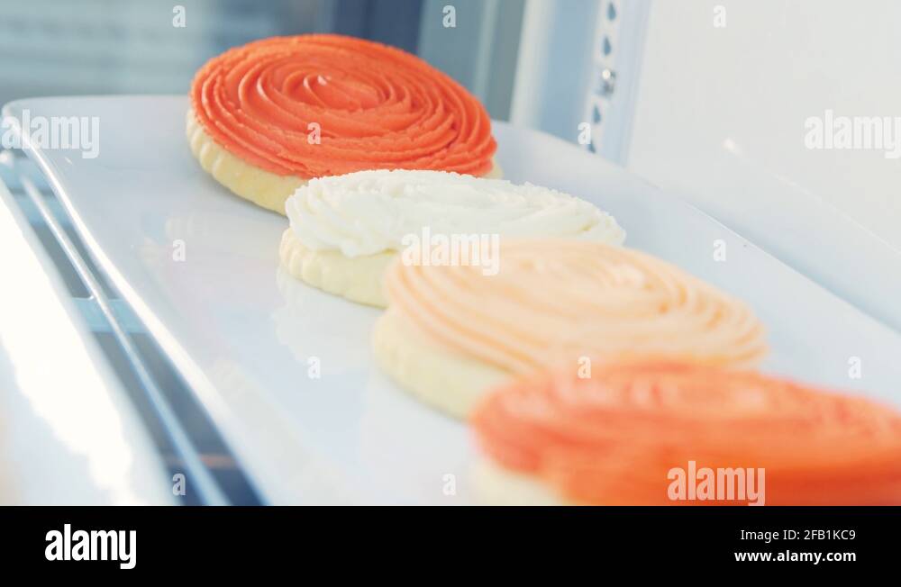 Rounded cookies Stock Videos & Footage - HD and 4K Video Clips - Alamy
