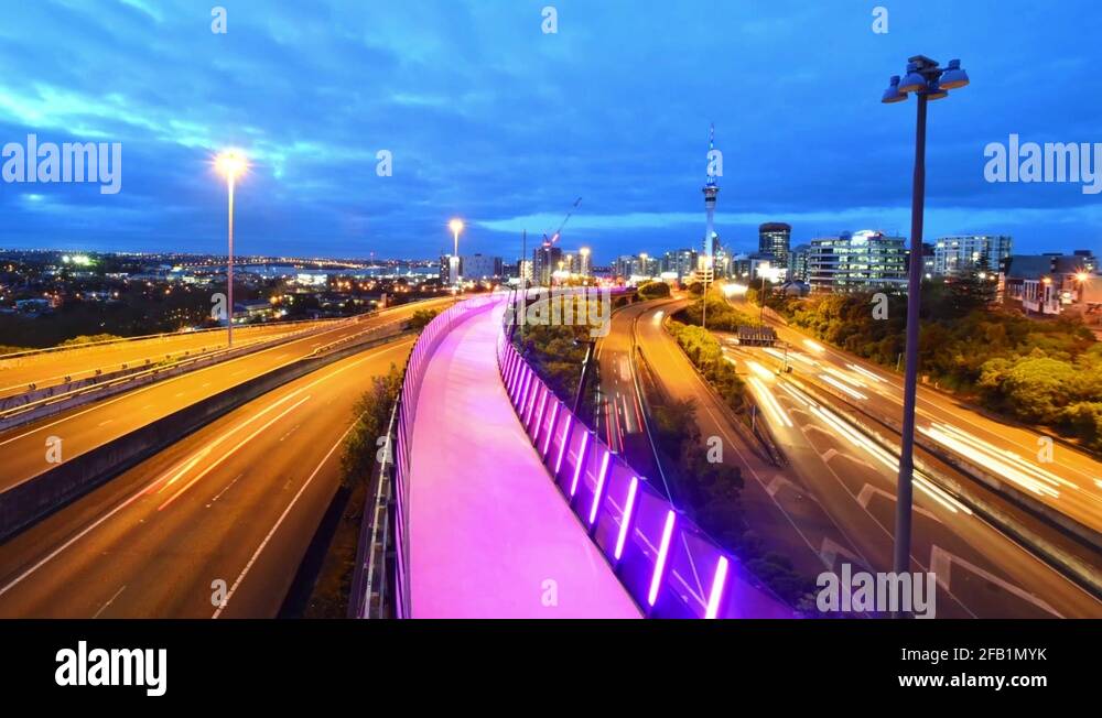 Blue skycity Stock Videos & Footage - HD and 4K Video Clips - Alamy