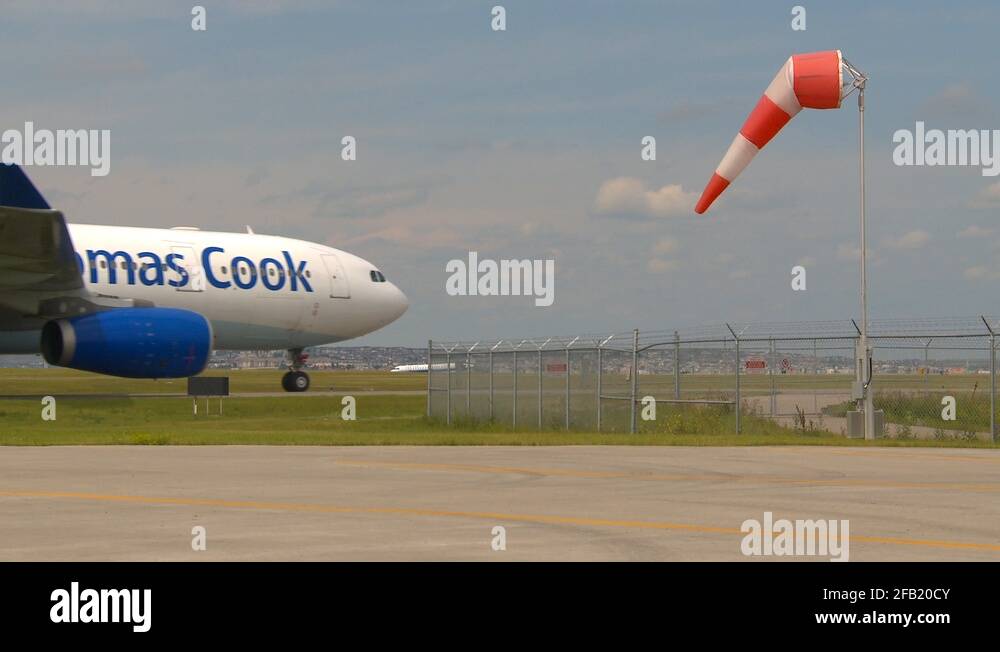 Jet aircraft thomas cook Stock Videos & Footage - HD and 4K Video Clips ...