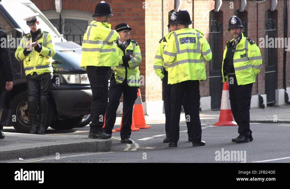 Police talking to man uk Stock Videos & Footage - HD and 4K Video Clips ...