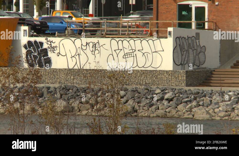 Bg mural Stock Videos & Footage - HD and 4K Video Clips - Alamy