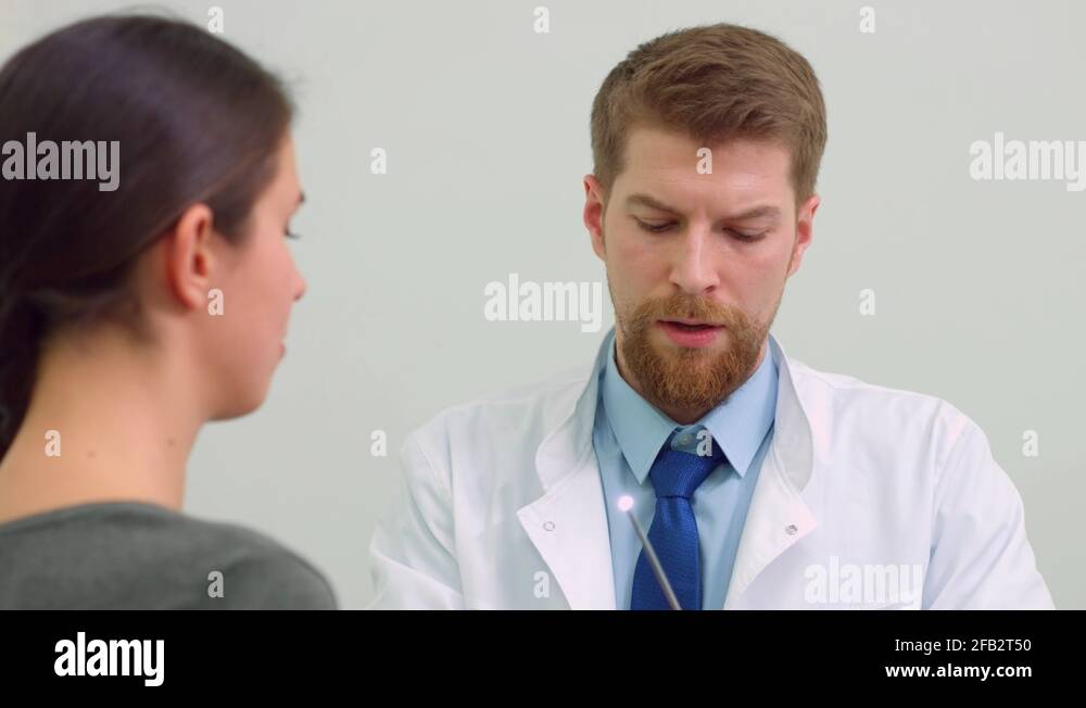 Ent doctor Stock Videos & Footage - HD and 4K Video Clips - Alamy