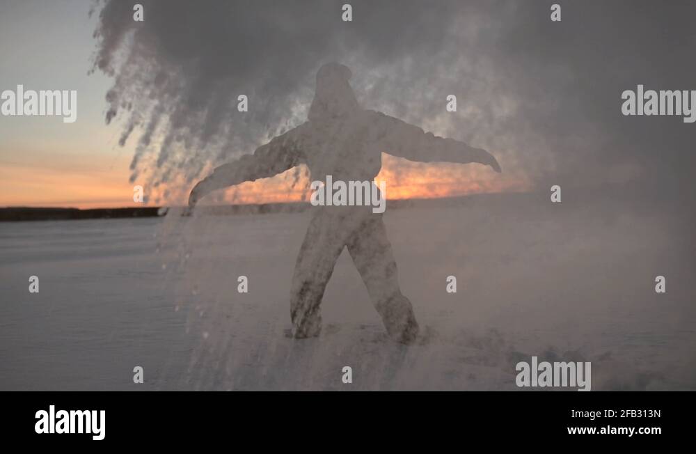 Throwing of water Stock Videos & Footage - HD and 4K Video Clips - Alamy