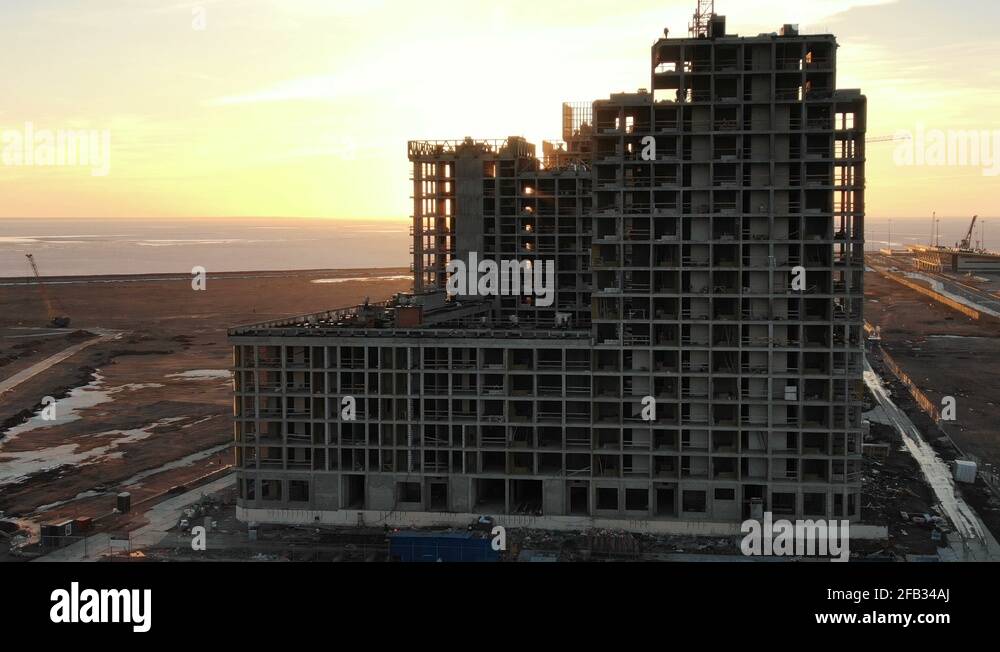 Construction of a multi storey building Stock Videos & Footage - HD and ...