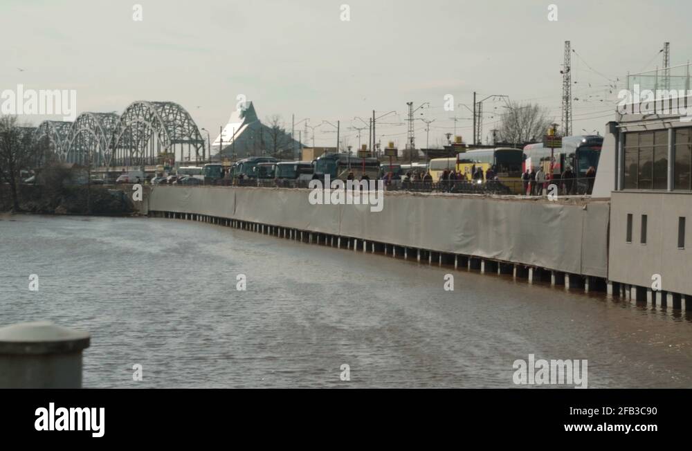 Coach terminal Stock Videos & Footage - HD and 4K Video Clips - Alamy