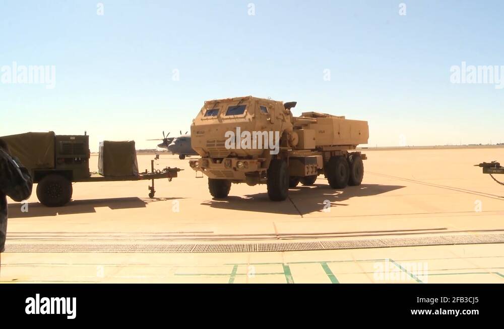 Airfield vehicle Stock Videos & Footage - HD and 4K Video Clips - Alamy