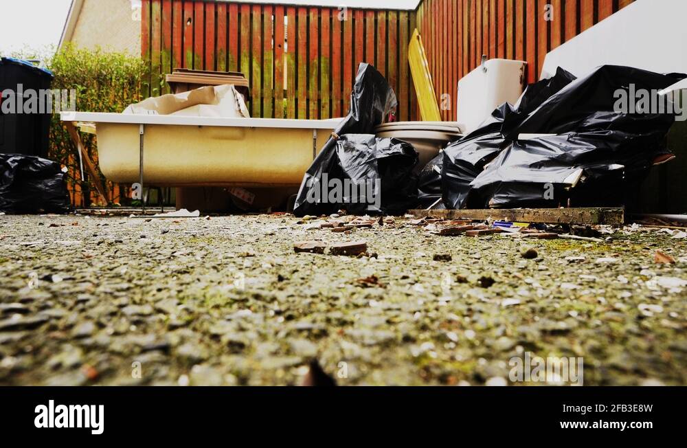 Refuse collection Stock Videos & Footage - HD and 4K Video Clips - Alamy