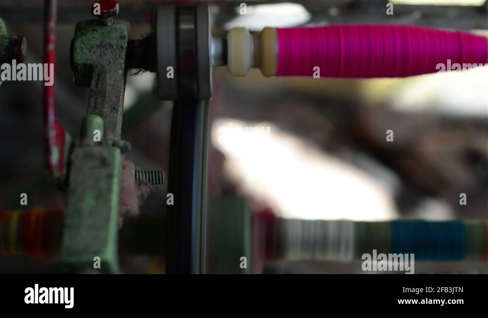 Spinning threads Stock Videos & Footage - HD and 4K Video Clips - Alamy