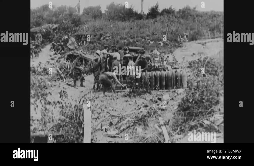 Somme trenches Stock Videos & Footage - HD and 4K Video Clips - Alamy