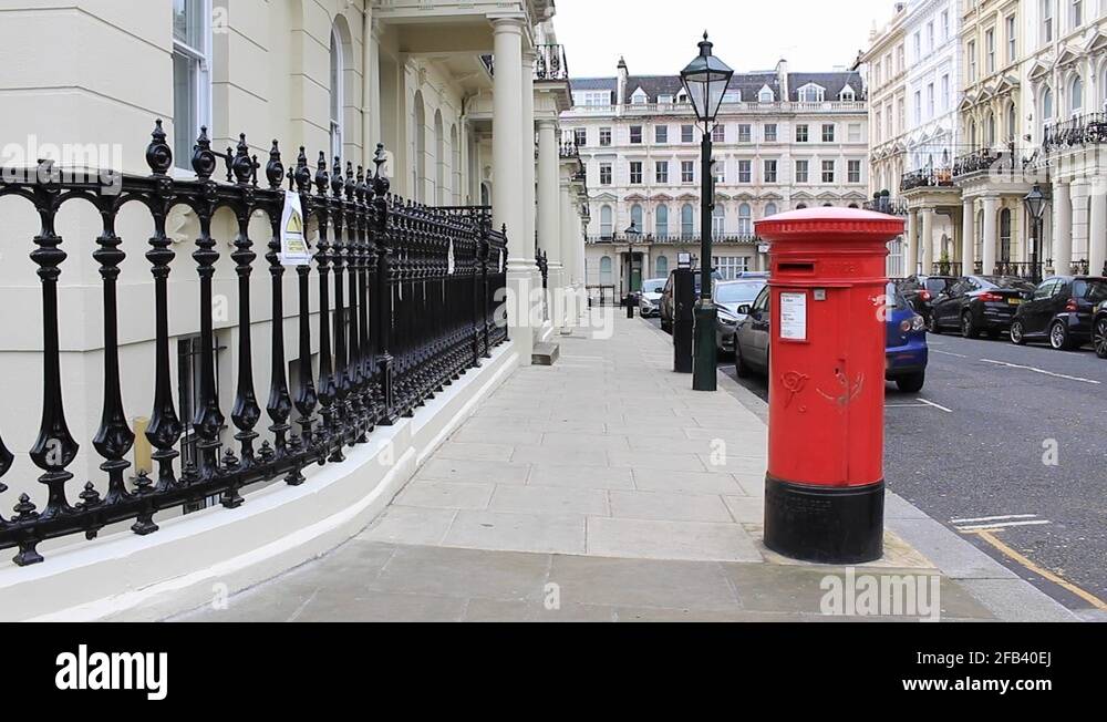 Red london post box Stock Videos & Footage - HD and 4K Video Clips - Alamy