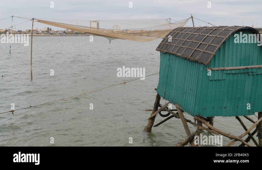 Net lift Stock Videos & Footage - HD and 4K Video Clips - Alamy