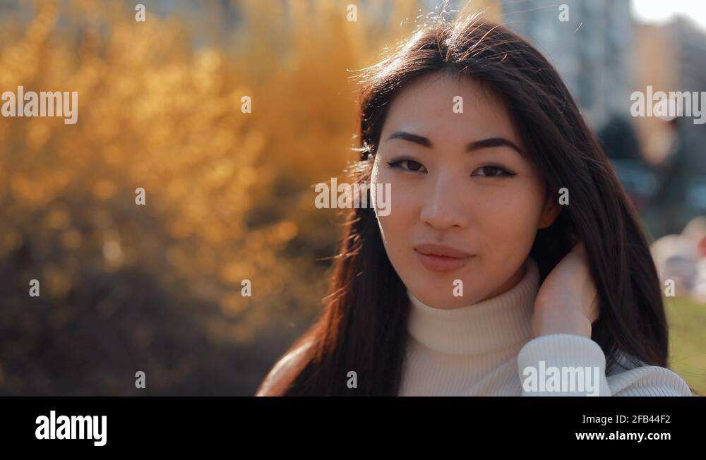 Head leaning on hand Stock Videos & Footage - HD and 4K Video Clips - Alamy