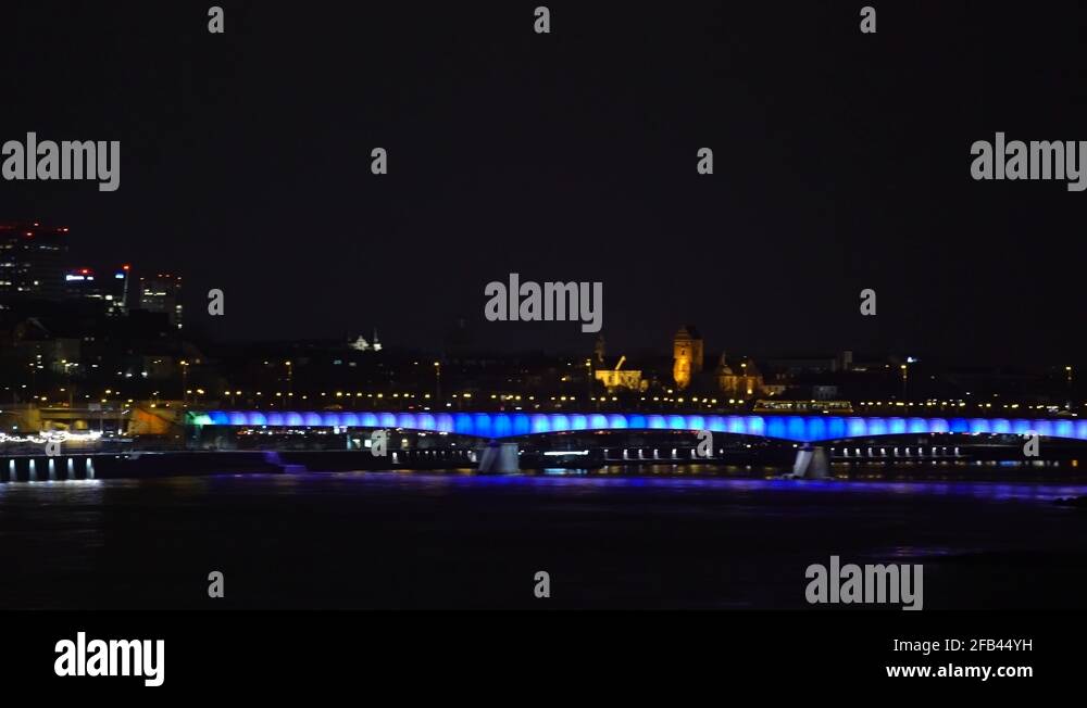 Warsaw neon Stock Videos & Footage - HD and 4K Video Clips - Alamy