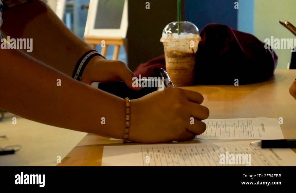 Scribble out writing Stock Videos & Footage - HD and 4K Video Clips - Alamy