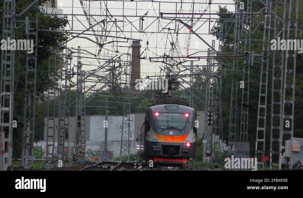 Train pillar pillars Stock Videos & Footage - HD and 4K Video Clips - Alamy