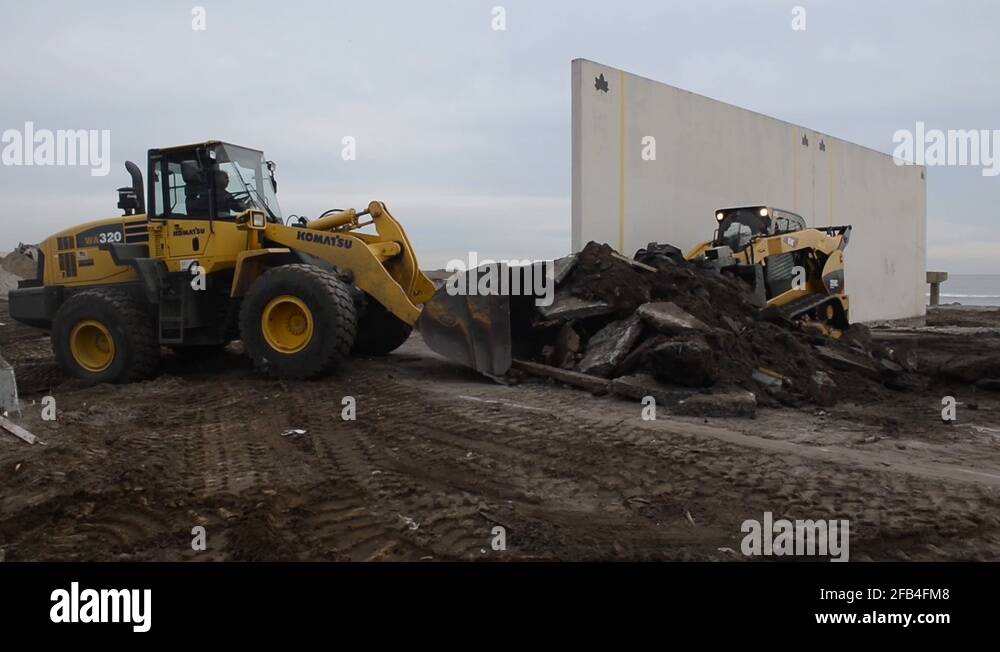 Clearing operation Stock Videos & Footage - HD and 4K Video Clips - Alamy