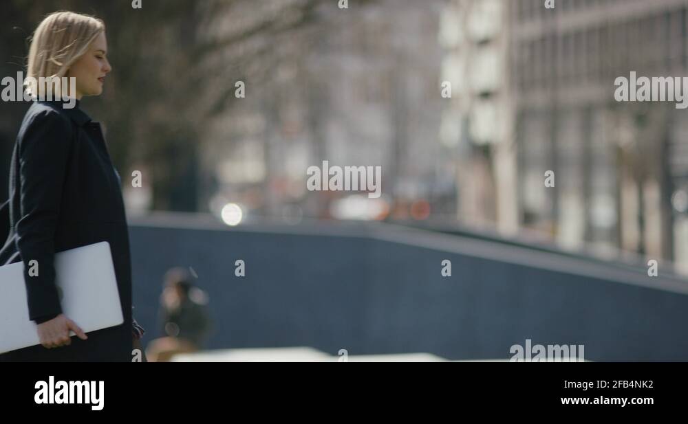 Woman outside sun Stock Videos & Footage - HD and 4K Video Clips - Alamy
