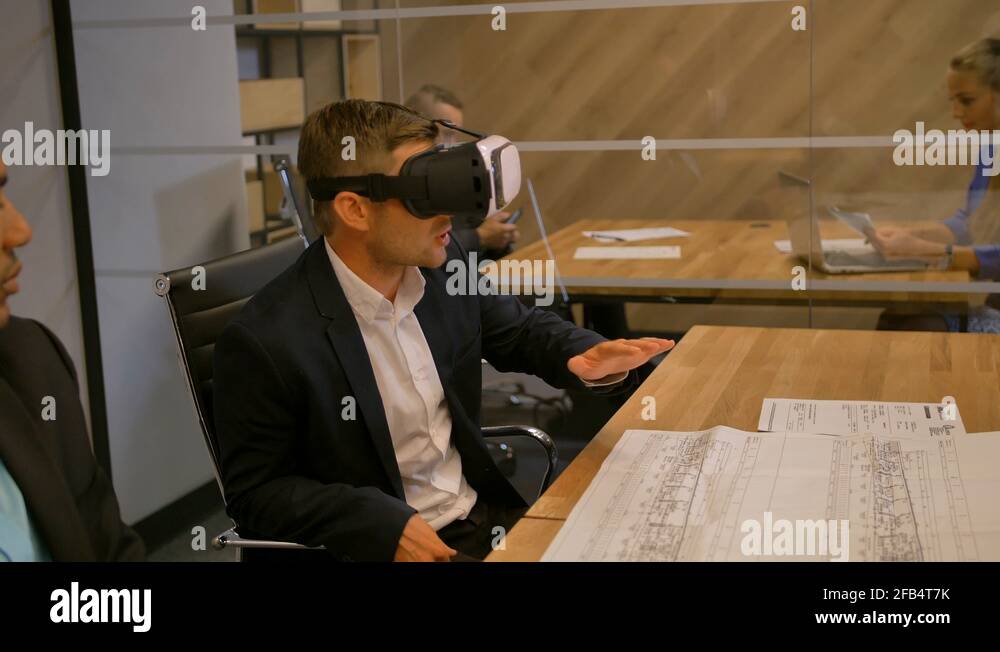 Working layout Stock Videos & Footage - HD and 4K Video Clips - Alamy