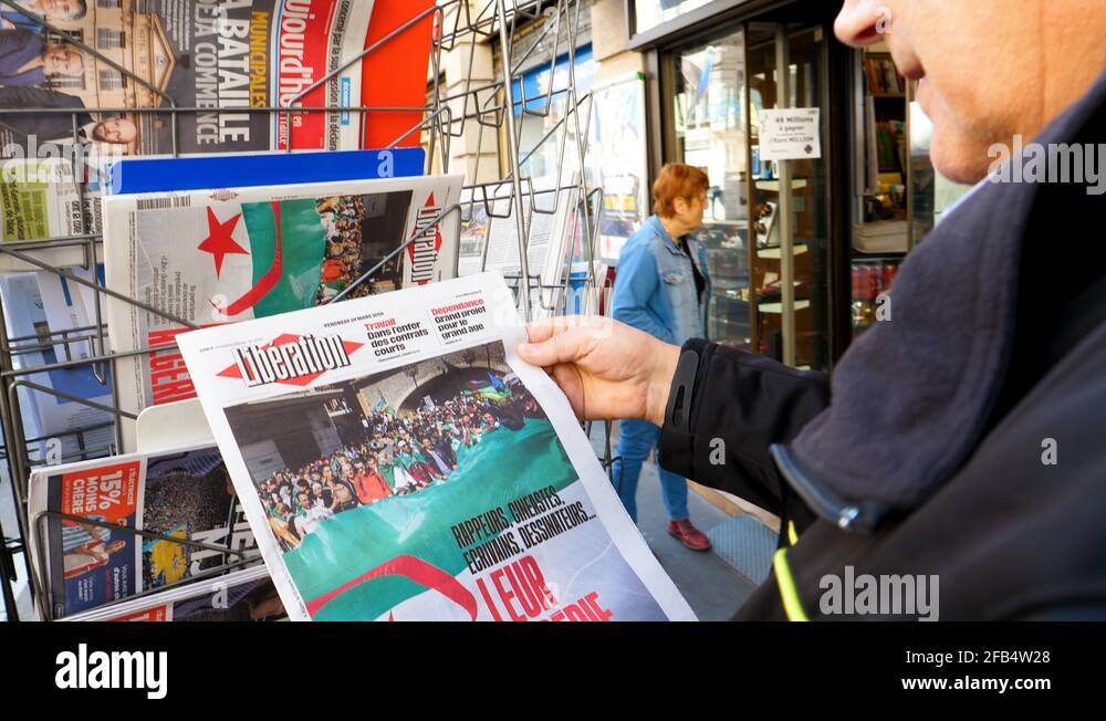 Newspaper booth Stock Videos & Footage - HD and 4K Video Clips - Alamy