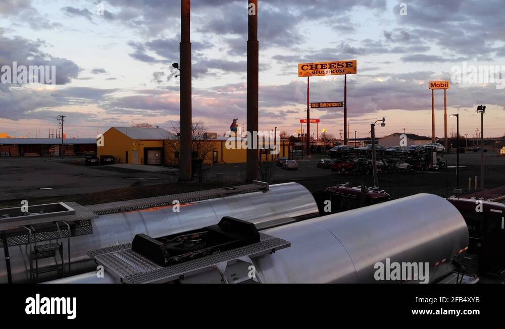 Truck wash Stock Videos & Footage - HD and 4K Video Clips - Alamy