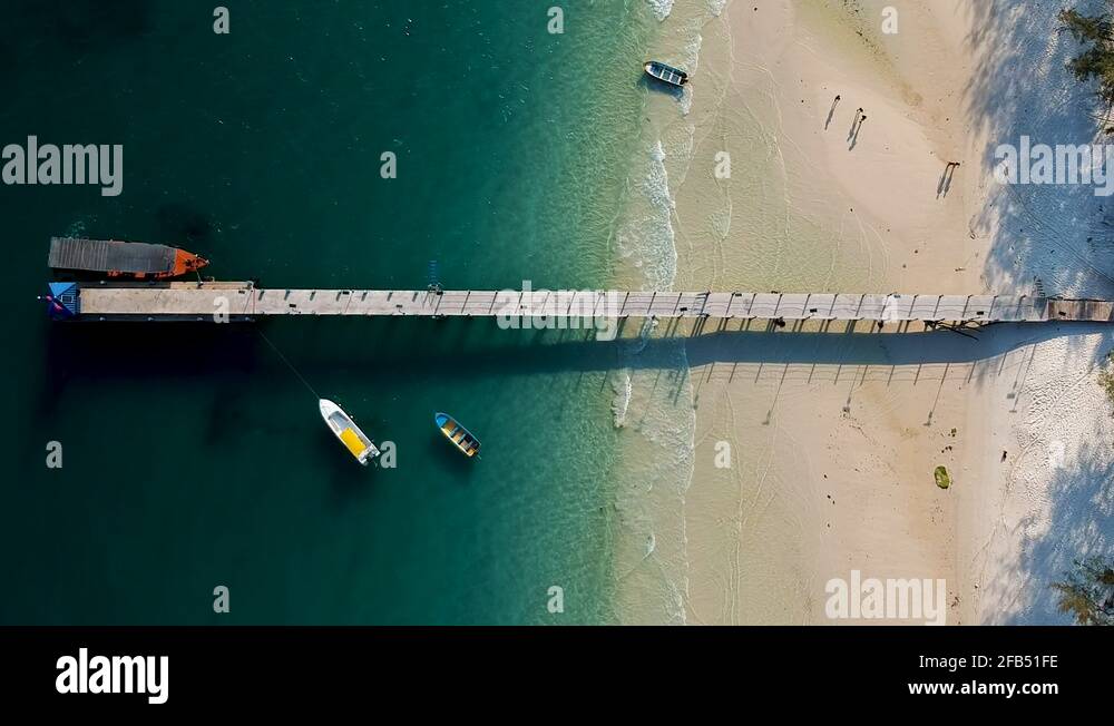 Top view long white boat Stock Videos & Footage - HD and 4K Video Clips ...