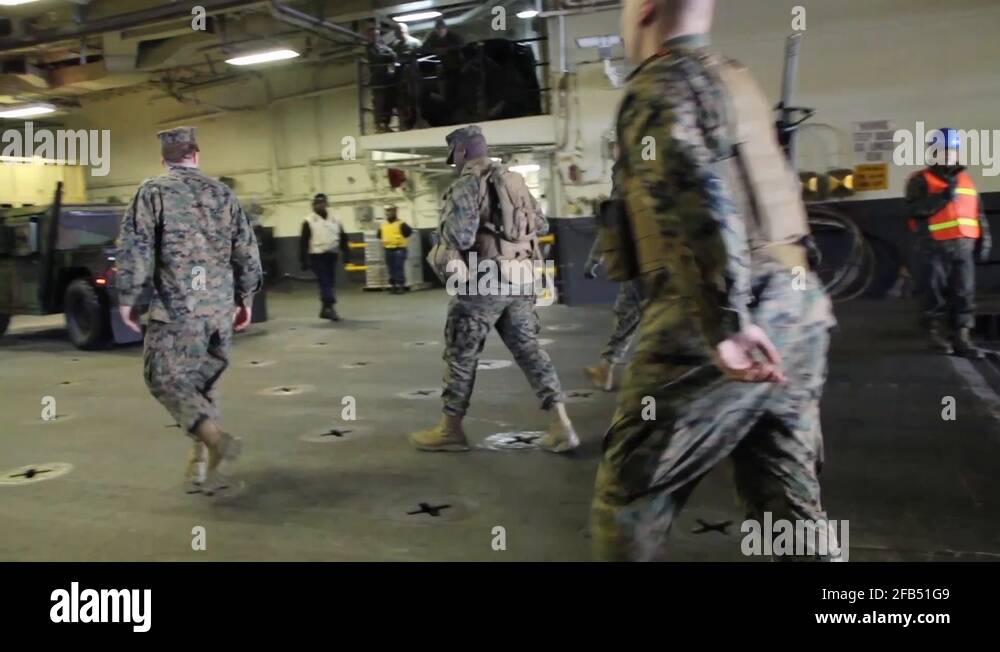 Well deck operation Stock Videos & Footage - HD and 4K Video Clips - Alamy