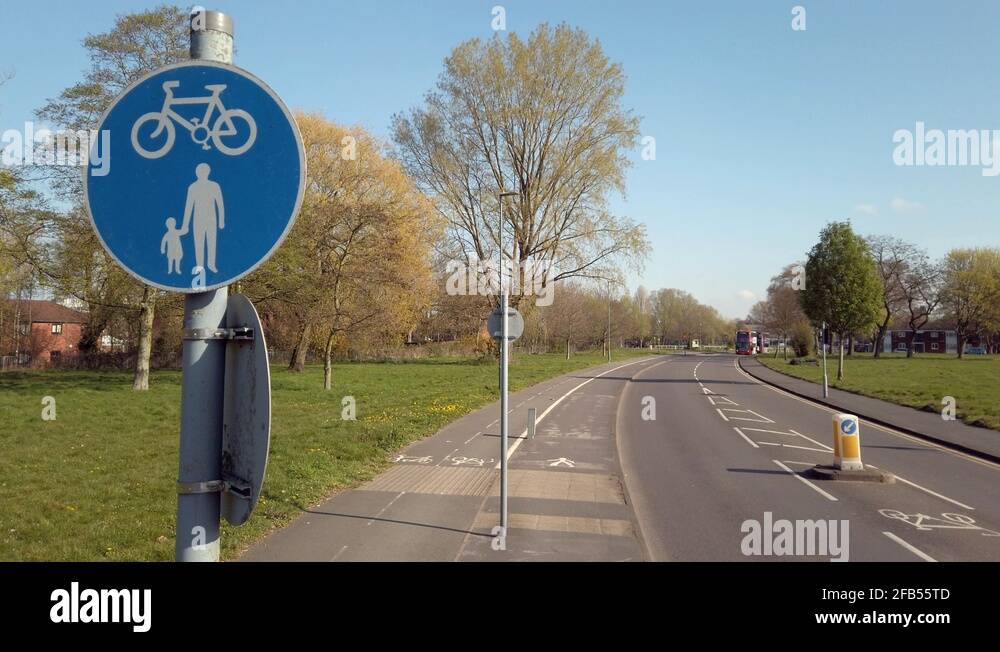 Birmingham symbol Stock Videos & Footage - HD and 4K Video Clips - Alamy