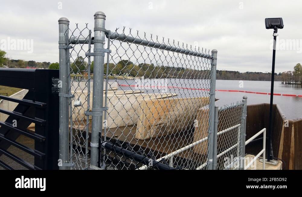 Overflow drain Stock Videos & Footage - HD and 4K Video Clips - Alamy