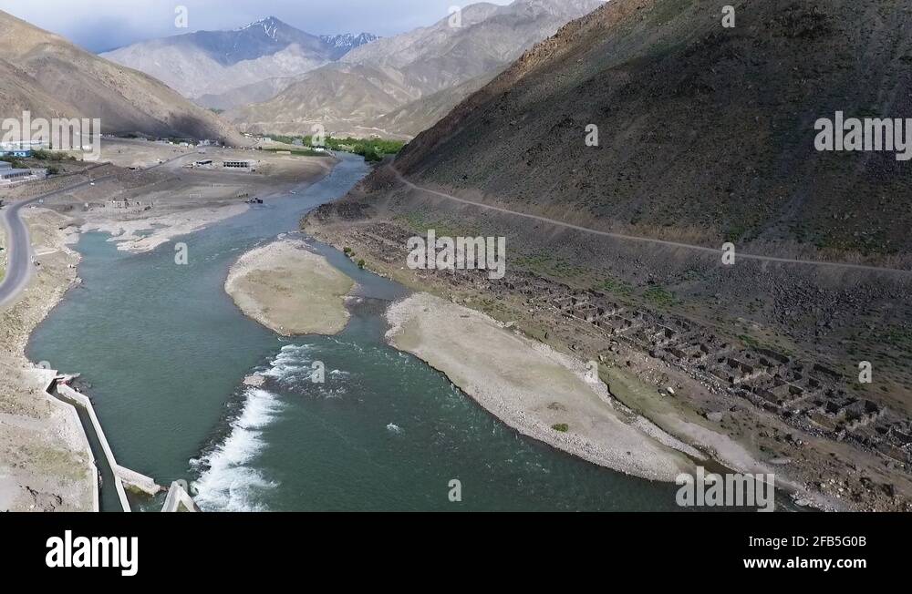 Bank shallow meander Stock Videos & Footage - HD and 4K Video Clips - Alamy