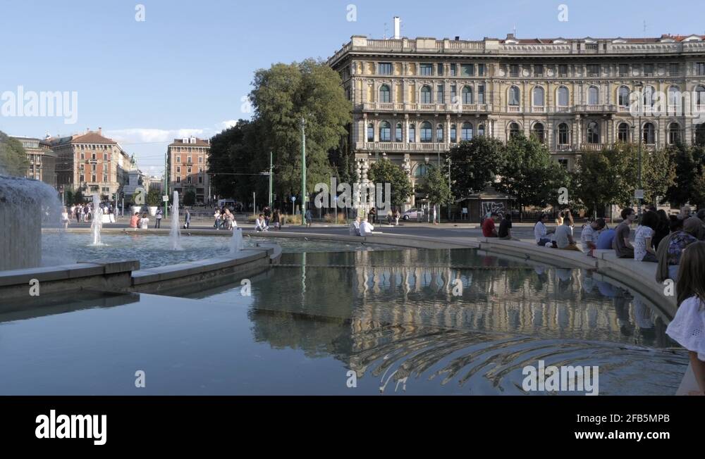 Building piazza castello milan Stock Videos & Footage - HD and 4K Video ...