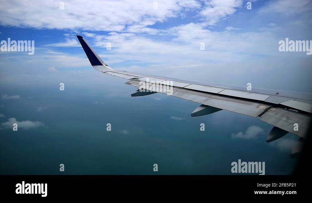 Clear air turbulence Stock Videos & Footage - HD and 4K Video Clips - Alamy
