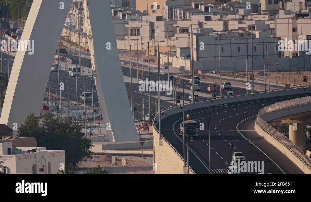 Doha expressway Stock Videos & Footage - HD and 4K Video Clips - Alamy