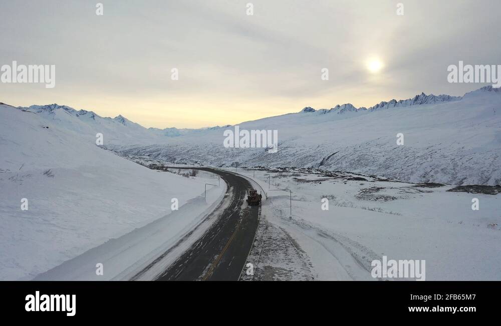 Truck alaska ice road Stock Videos & Footage - HD and 4K Video Clips ...