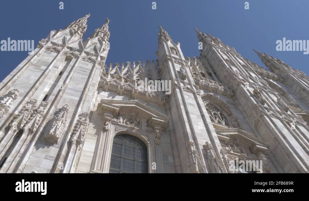 Duomo di milano clear sky architecture Stock Videos & Footage - HD and ...