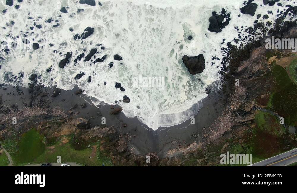 Surge rocks Stock Videos & Footage - HD and 4K Video Clips - Alamy